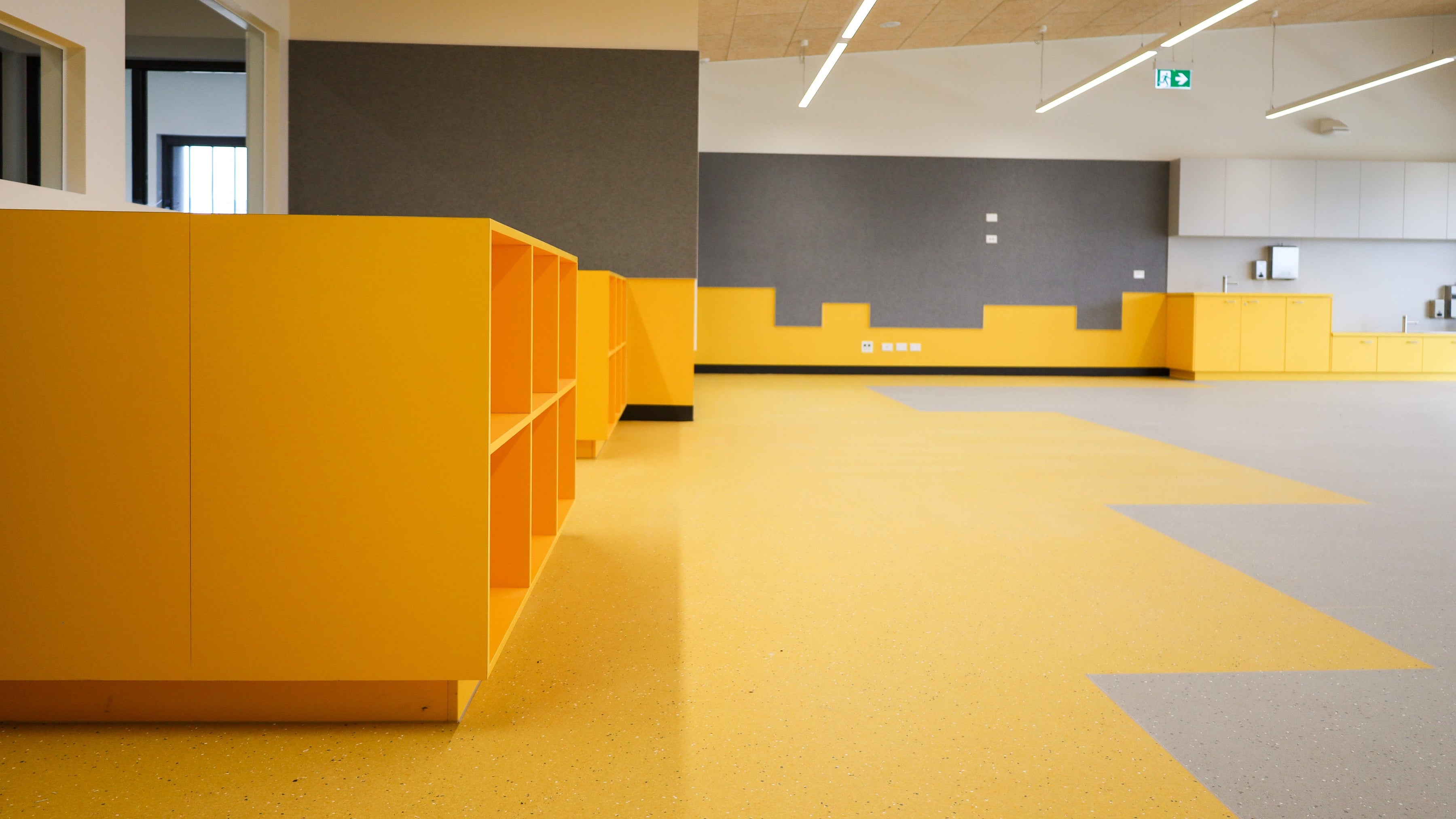 Homogeneous Sheet - Vinyl Sheet Flooring - Armstrong Flooring ...