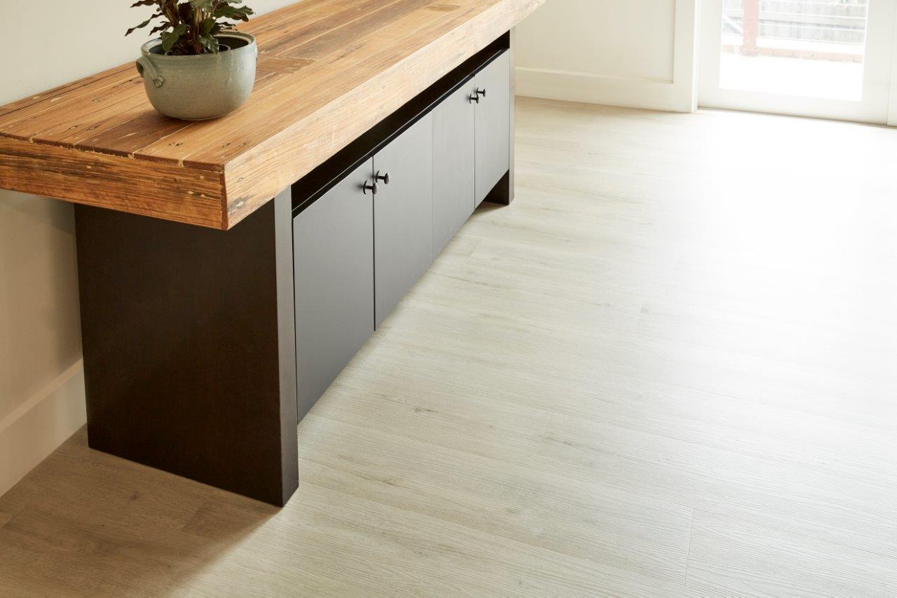 Euro Oak Flooring - Kingswood Select Oak - Armstrong Flooring NZ